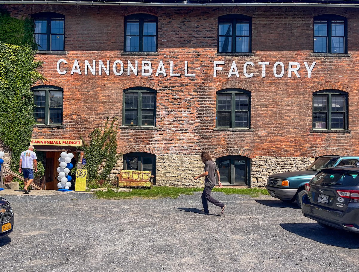 Lev & Ida’s, New-School Jewish Sandwich Counter Opens with a Bang at ...